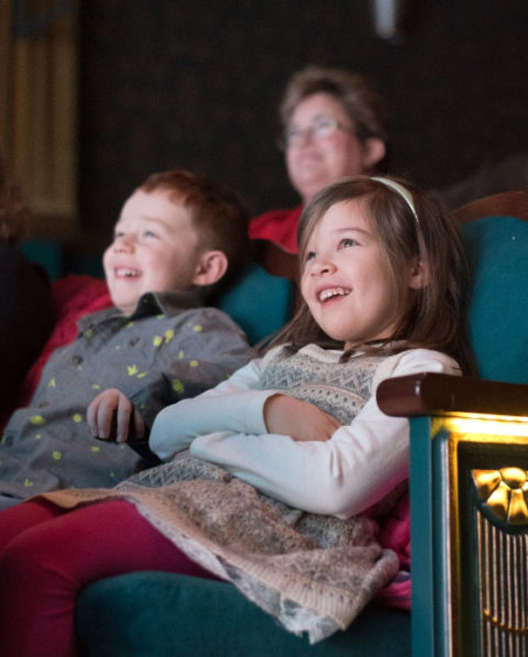 Student Field Trip - Theatre Field Trips | Magical Theatre Company